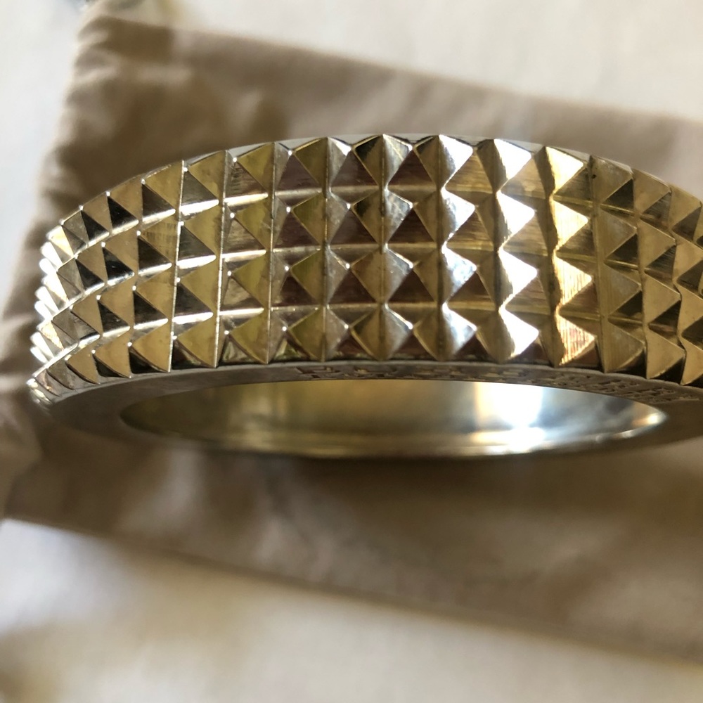 Burberry Spiked Bangle - Gem